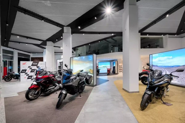 Taulé inaugura sus nuevas y espectaculares instalaciones ‘Dream Dealer’